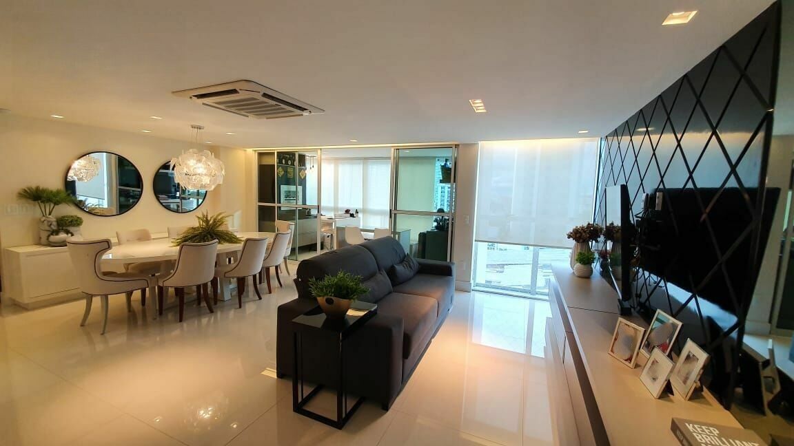 Apartamento no Ed. Zeca Maciel em Caruaru/PE à Venda por 1.350.000