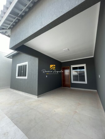Casa à venda no bairro Vista Alegre em Formosa/GO