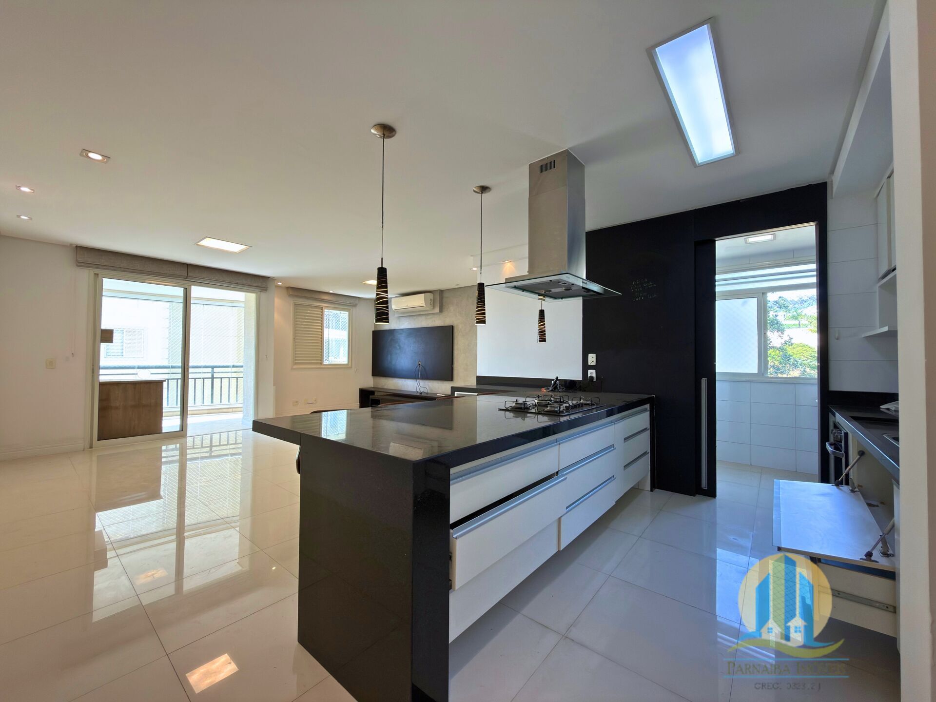 Apartamento para alugar no bairro Tamboré em Santana de Parnaíba/SP