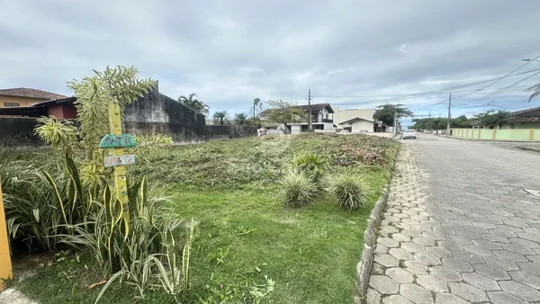 Área à venda no bairro Ubatuba em São Francisco do Sul/SC
