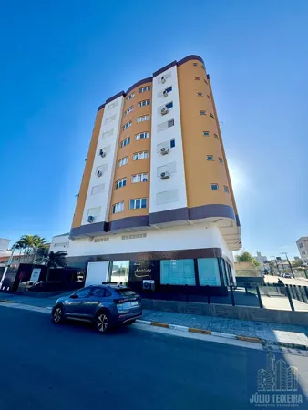 Apartamento à venda no bairro Dehon em Tubarão/SC