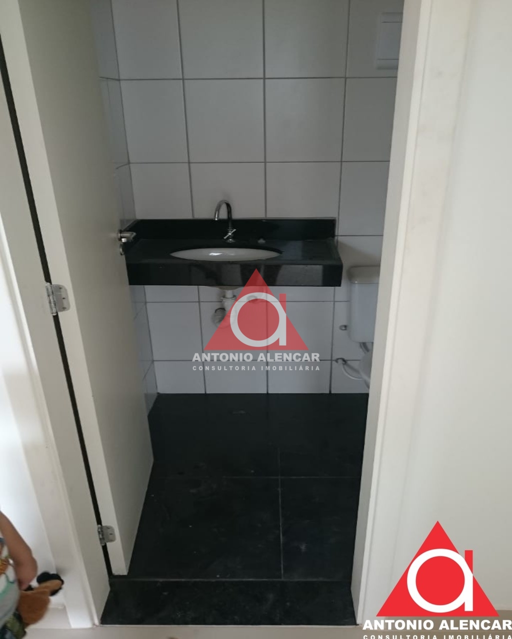 Apartamento à venda no bairro Tomba em Feira de Santana/BA