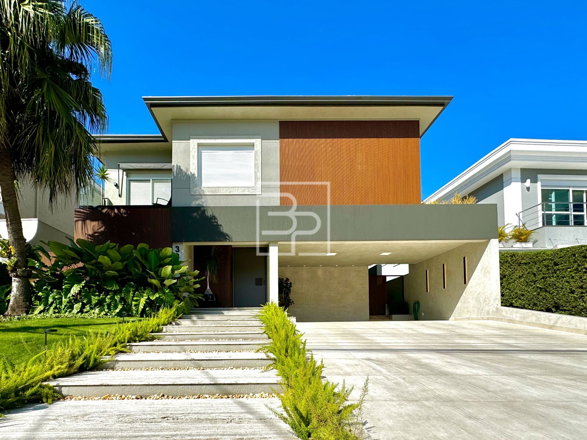 Casa Mobiliada à venda no Alpha 2 em Alphaville