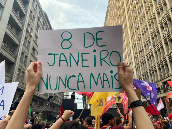 Atos lembram três anos dos ataques de 8 de janeiro à democracia