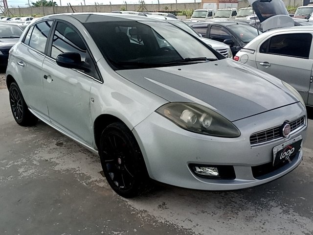 FIAT BRAVO - Leilão de Carros | Loop Leilões