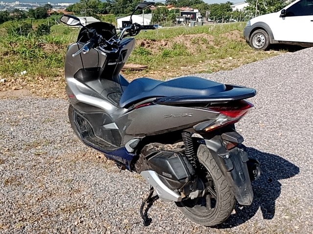HONDA PCX SPORT - Loop Revenda