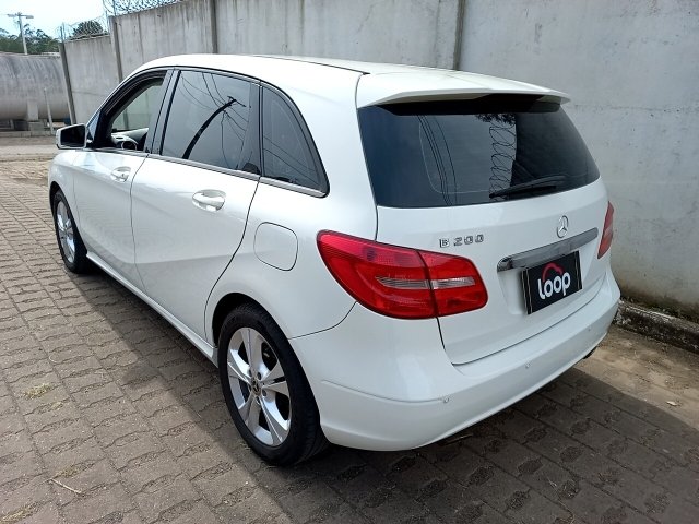 MERCEDES-BENZ B 200 1.6 TURBO GASOLINA 4P AUTOMÁTICO - Loop Revenda