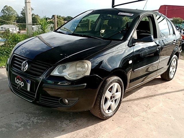 VOLKSWAGEN POLO SEDAN 1.6 MI 8V FLEX 4P MANUAL - Loop Revenda
