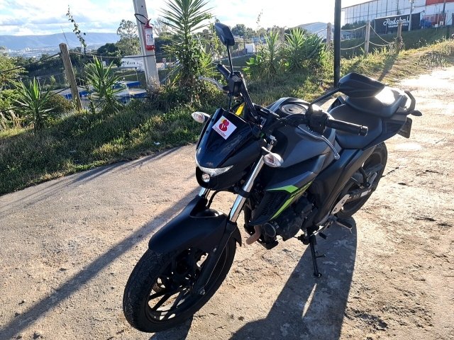 YAMAHA FZ25 FAZER ABS - Loop Revenda
