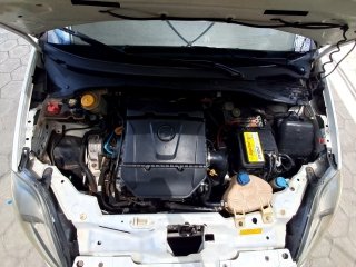 FIAT PUNTO 1.8 SPORTING 16V FLEX 4P AUTOMATIZADO - Loop Revenda