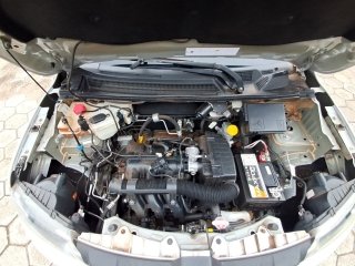 RENAULT KWID 1.0 12V SCE FLEX ZEN MANUAL - Loop Revenda