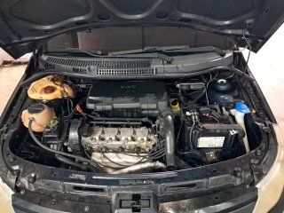 VOLKSWAGEN VOYAGE 1.0 MI 8V FLEX 4P MANUAL - Loop Revenda